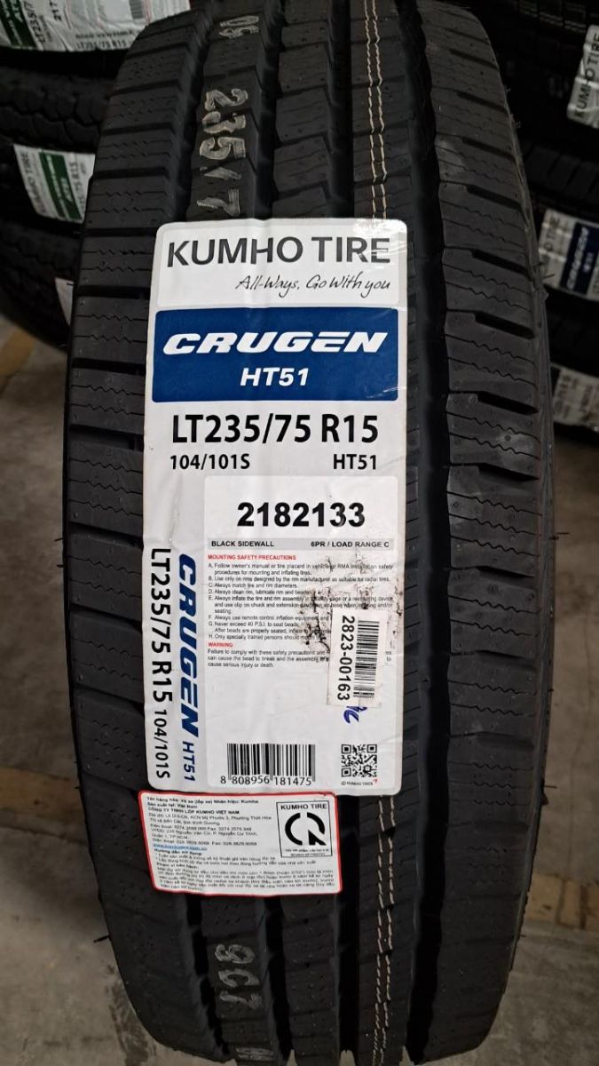 Lốp ô tô 235/75R15 Kumho Crugen HT51